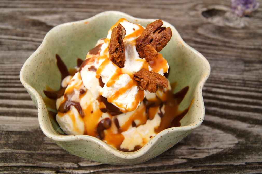 Decadent Homemade Sundaes – All things considered yummy